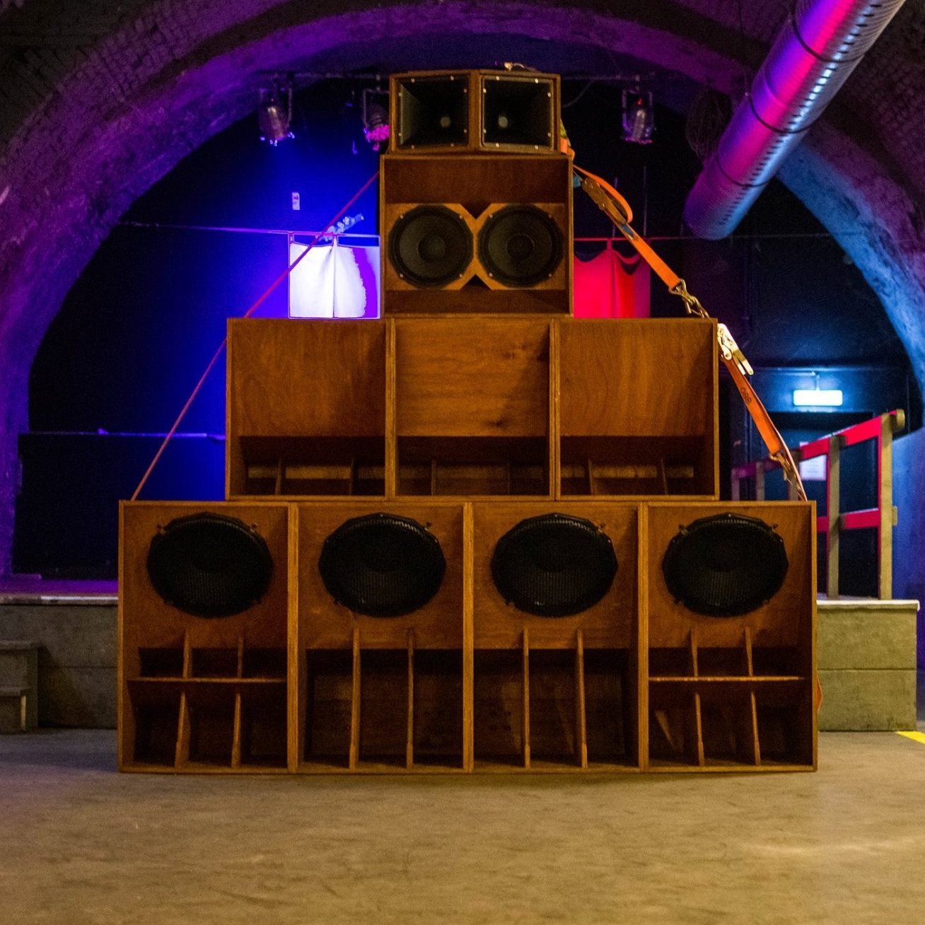 Lion's HiFi - soundsystem.world